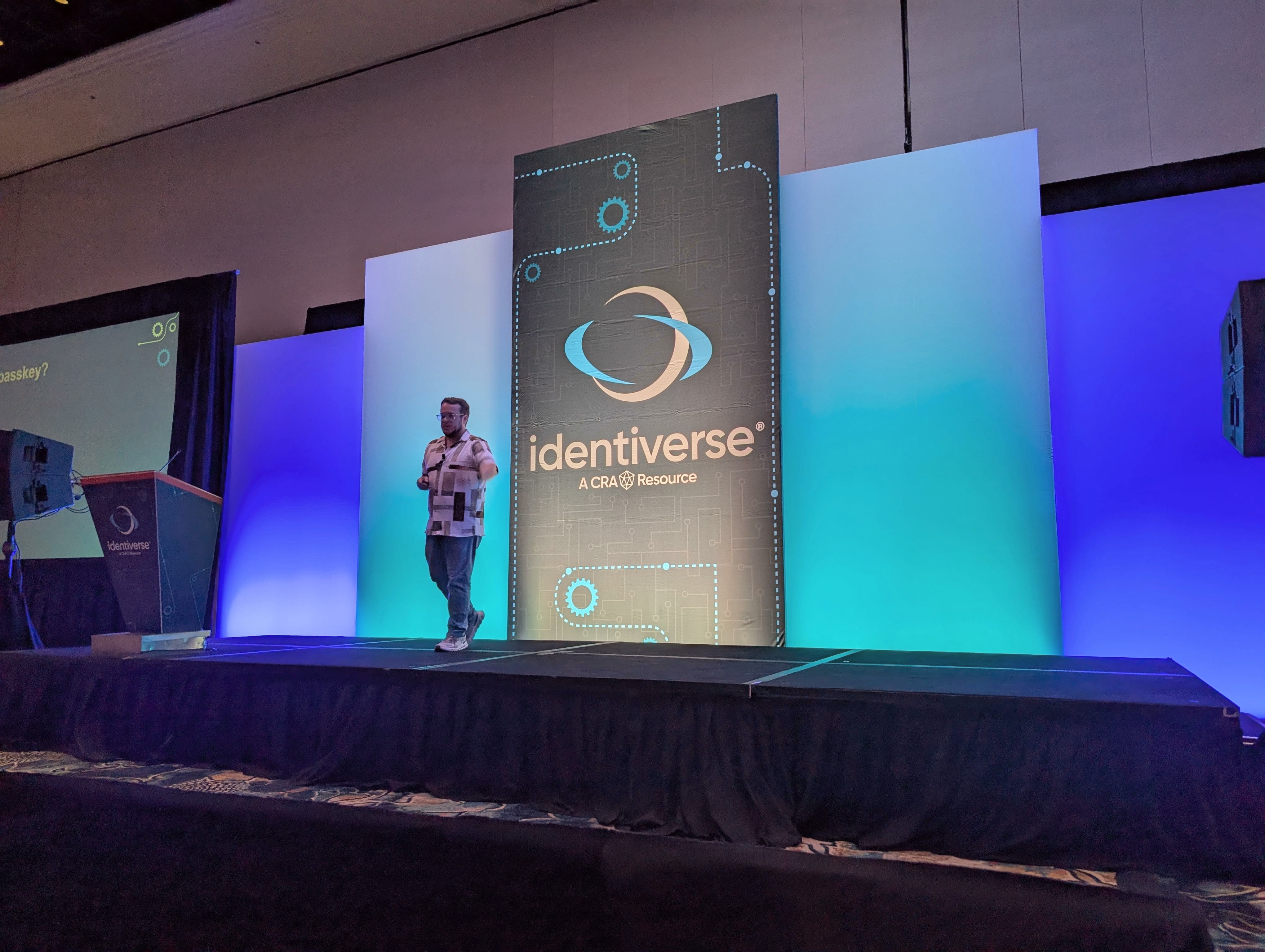 Passkeys and Verifiable Digital Credentials: Friends or Foes ...